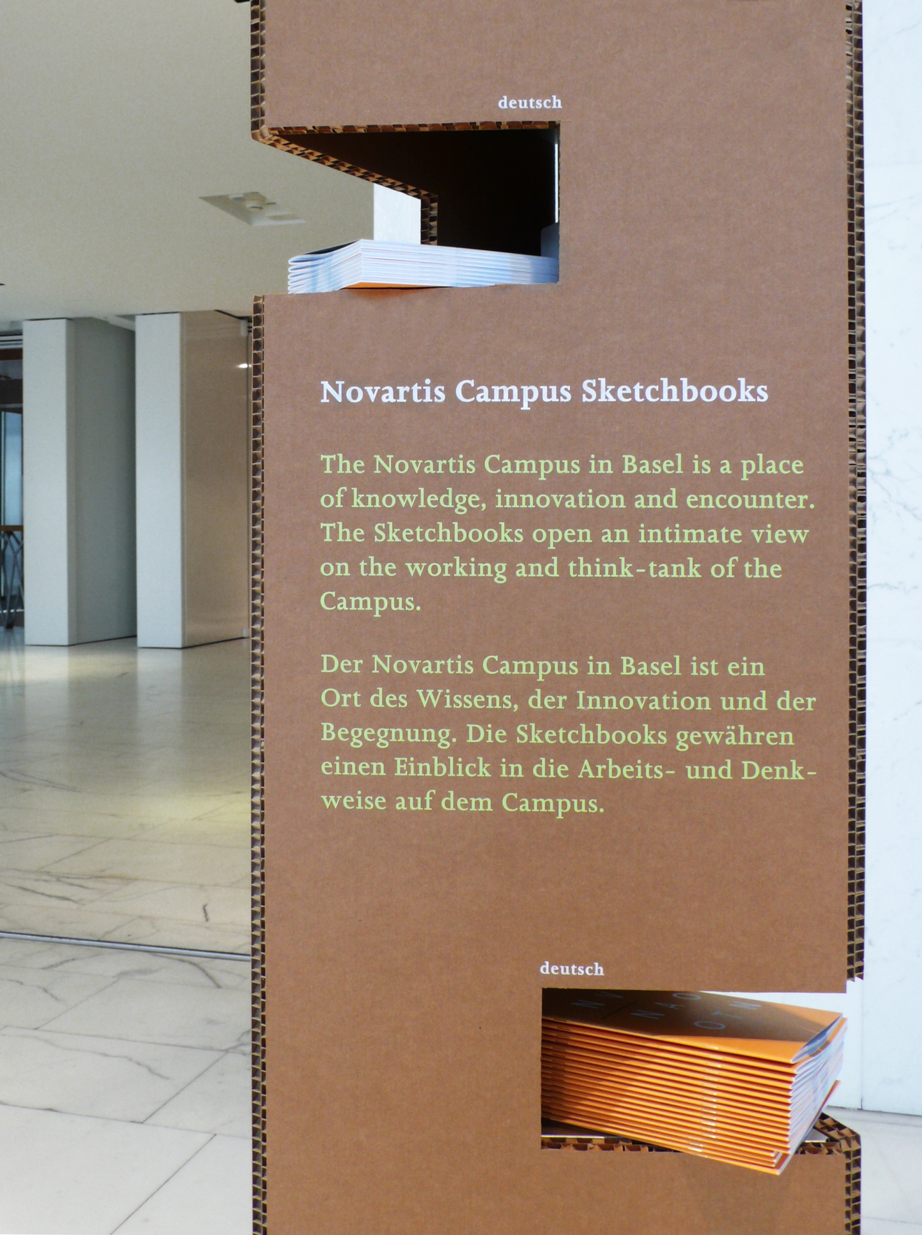 Sketchbook Display Stand - English
